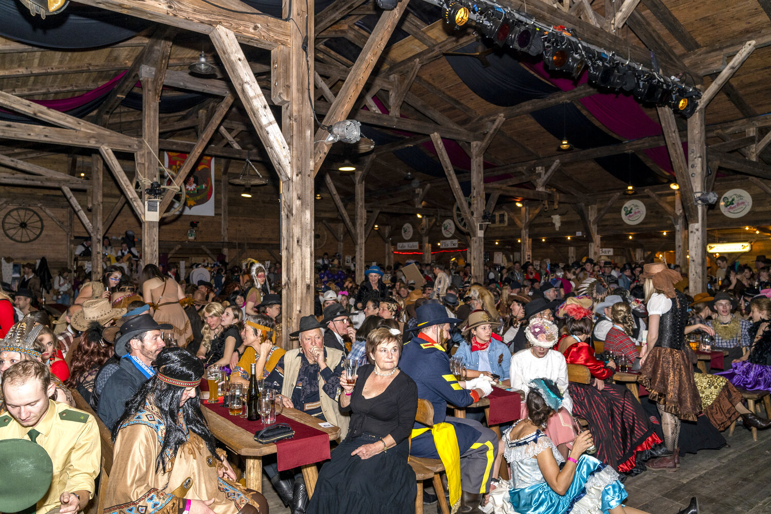 Fasching bleib do - Krönungsball